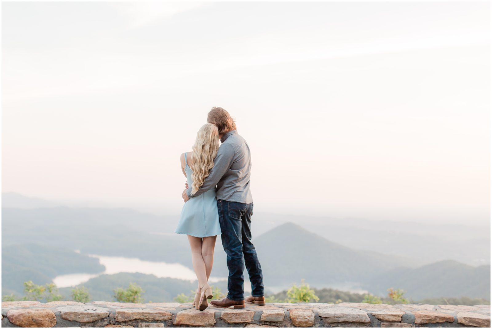 Chilhowee Overlook Engagement Session | alyssa-rachelle.com